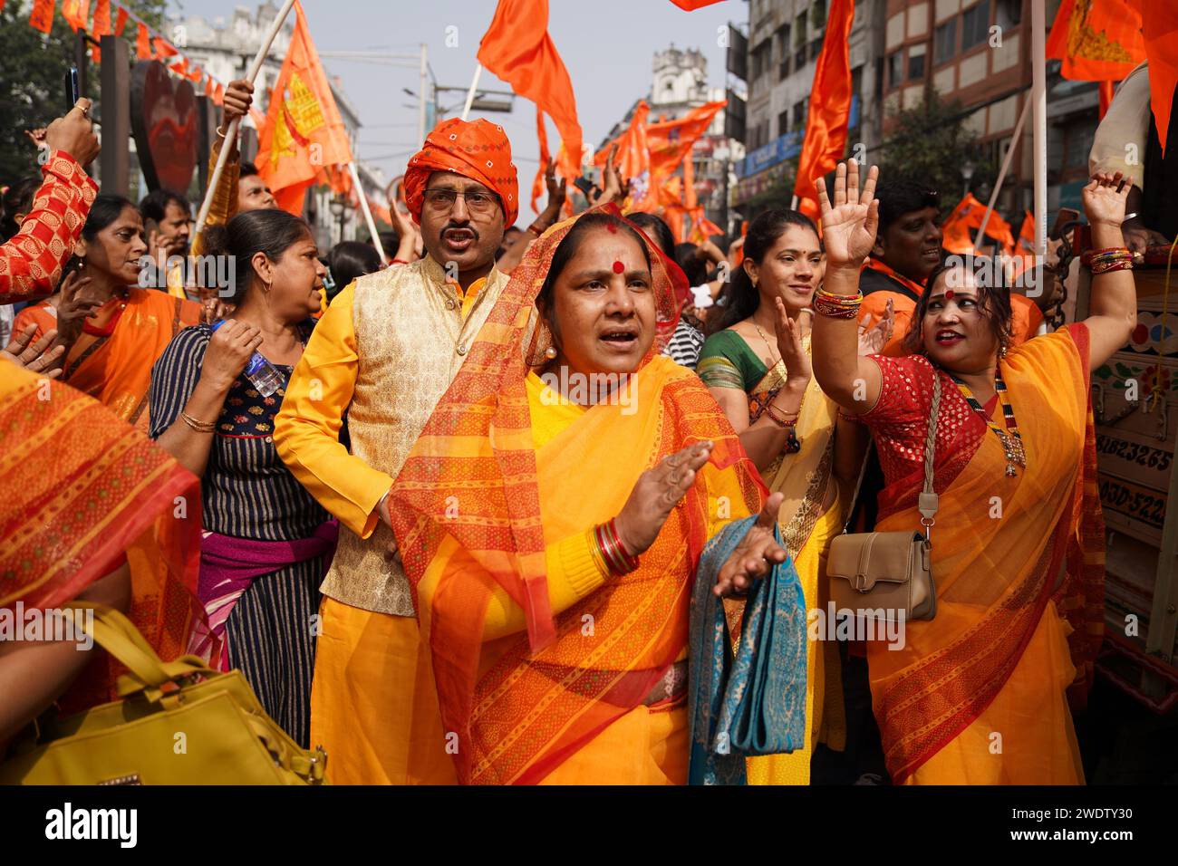 Kolkata, West Bengal, India. 22nd Jan, 2024. In a burst of color and ...