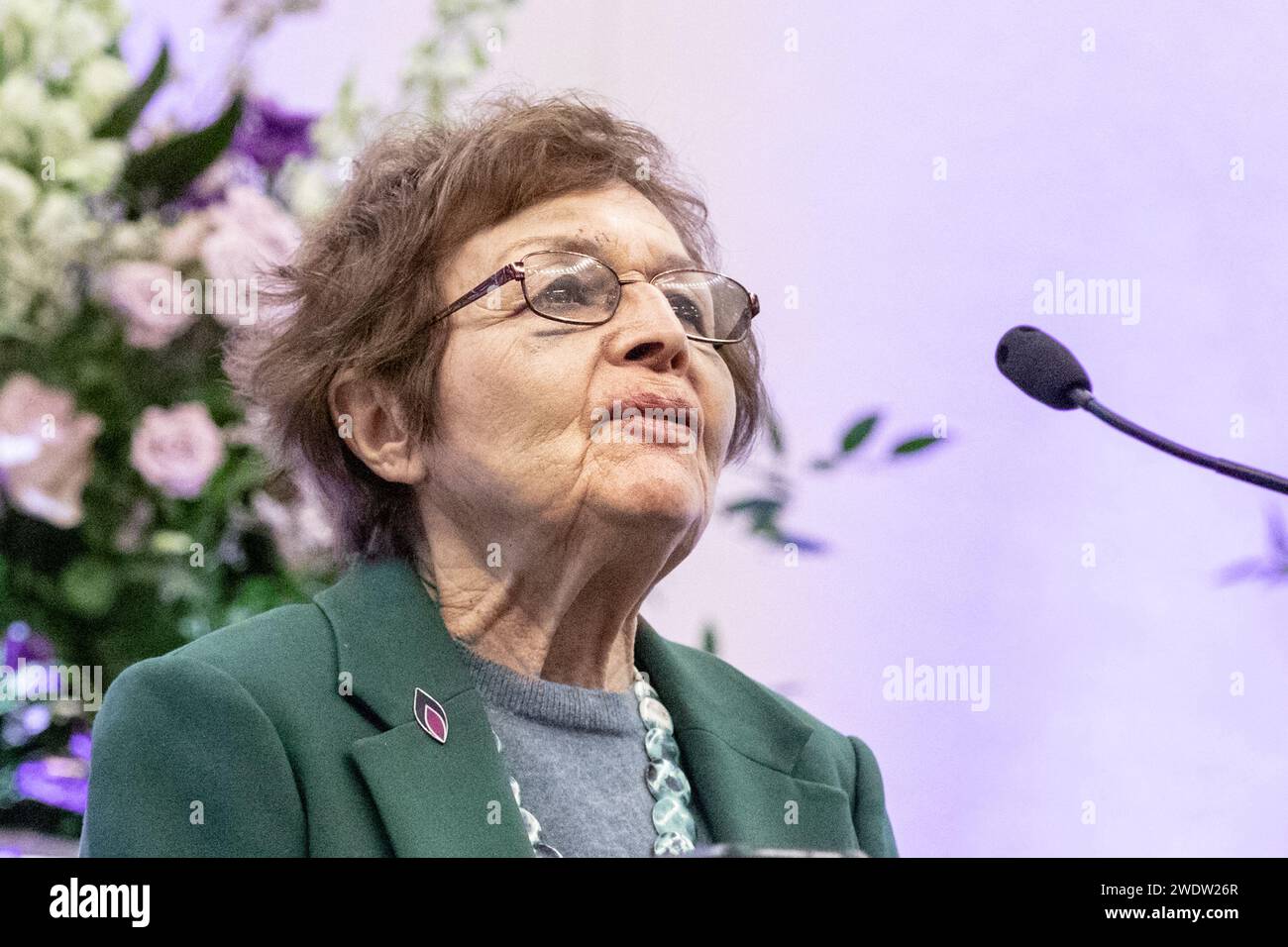 Holocaust survivor janine webber hi-res stock photography and images ...