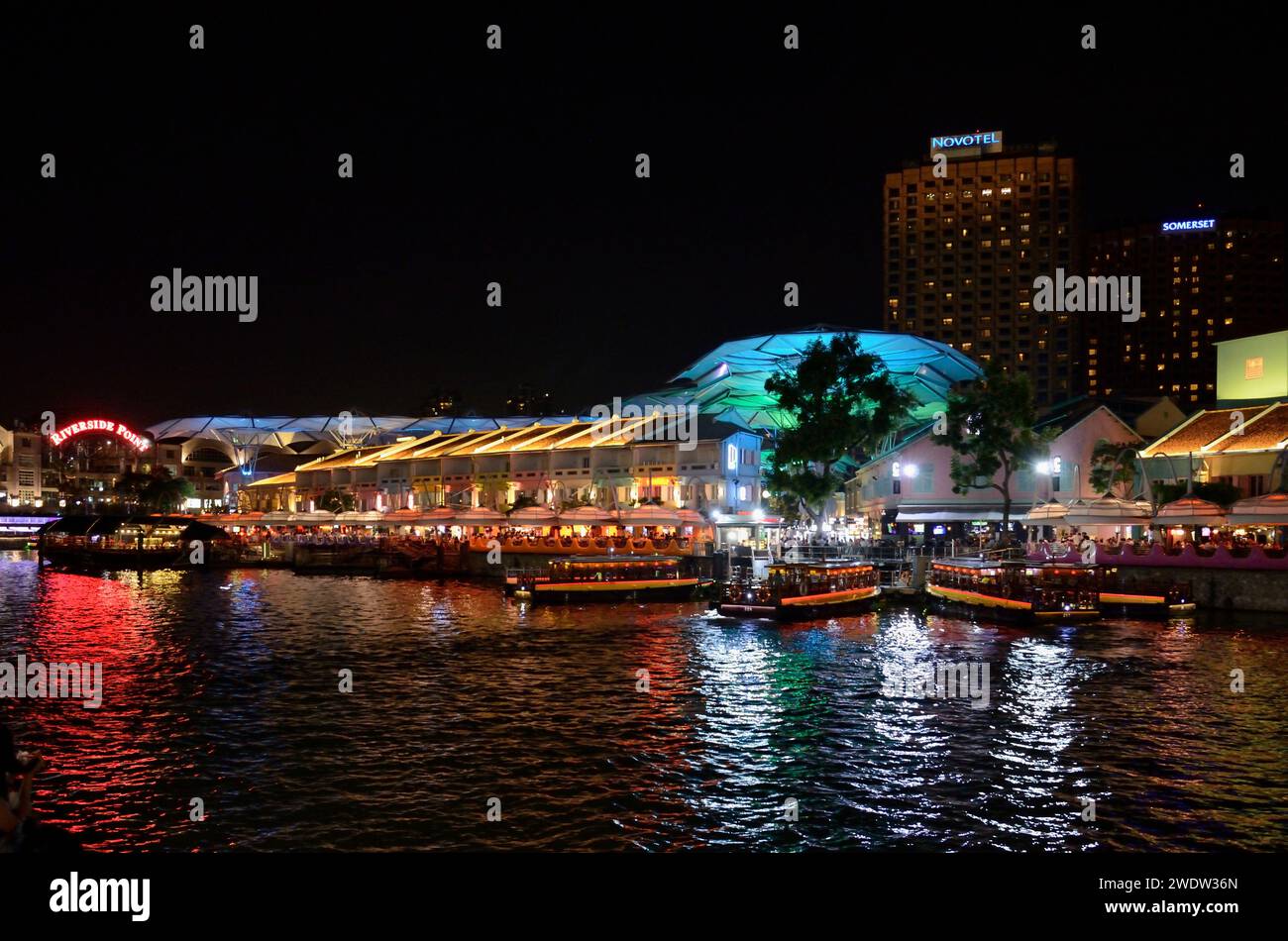 Singapore republic skyscrapers business hi-res stock photography and ...