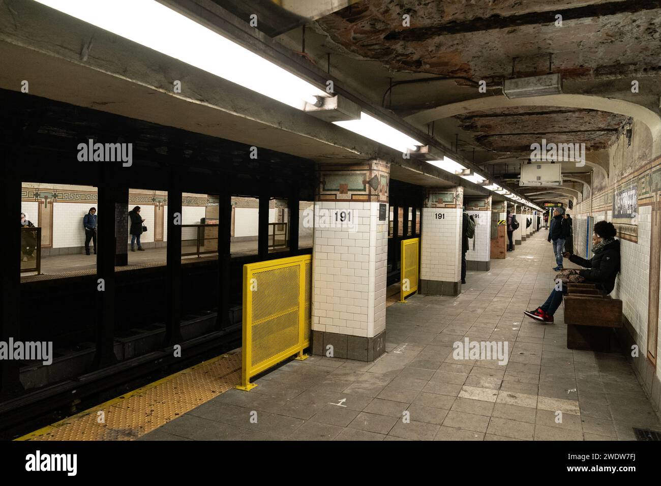 MTA installed barriers to protect customers in pilot program on 191st subway station of Number 1 ...