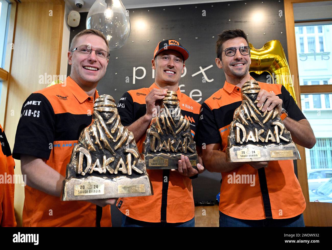 Rally driver navigator hi-res stock photography and images - Alamy