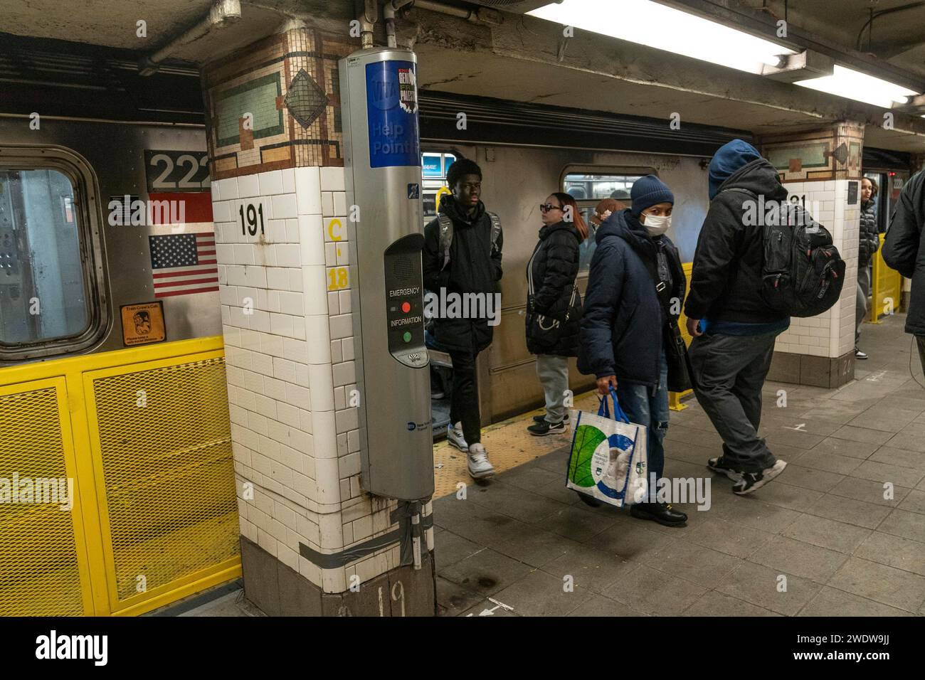 191st subway hi-res stock photography and images - Alamy