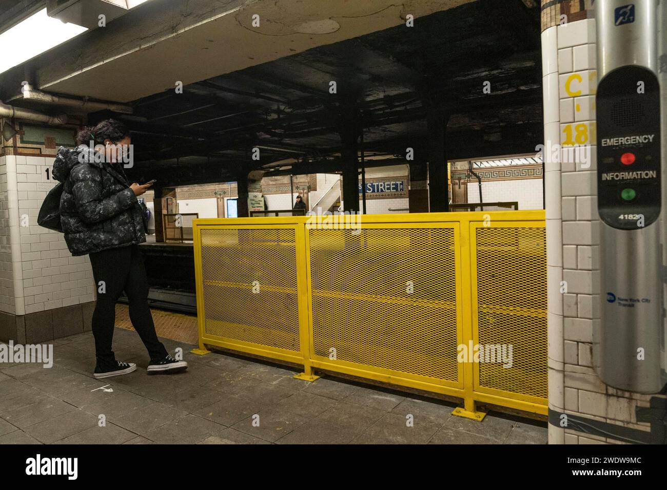 191st subway hi-res stock photography and images - Alamy