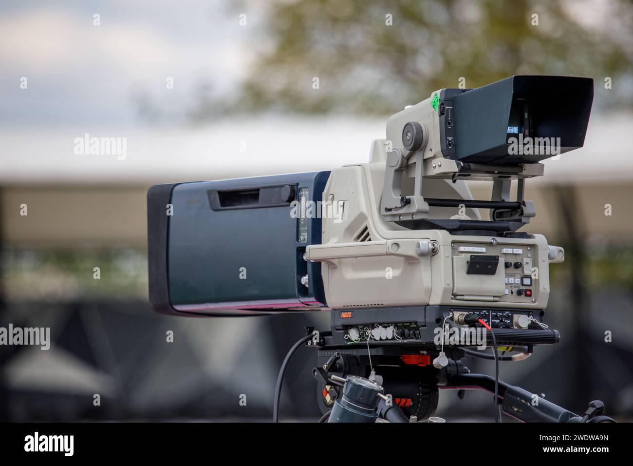 Photography crowd spectator stadium hi-res stock photography and images ...