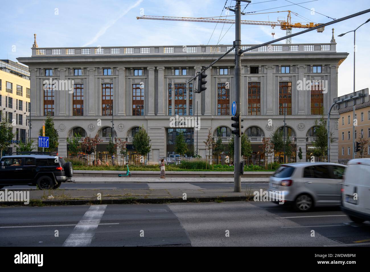 Corvin plaza mall hi-res stock photography and images - Alamy