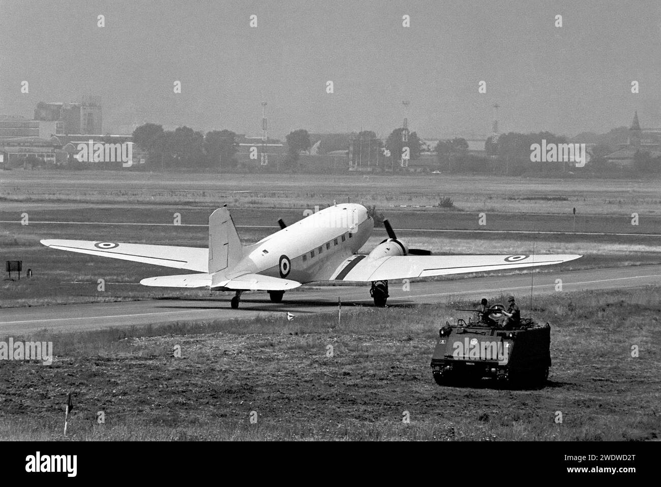 Pista aereo militare hi-res stock photography and images - Alamy