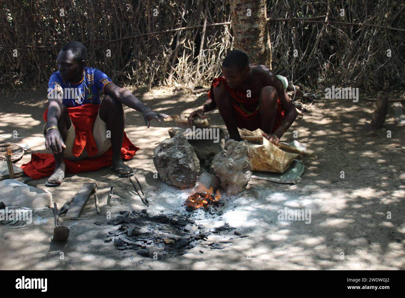 Gidonwoduk The former Datoga blacksmith tribe. Today they are a ...