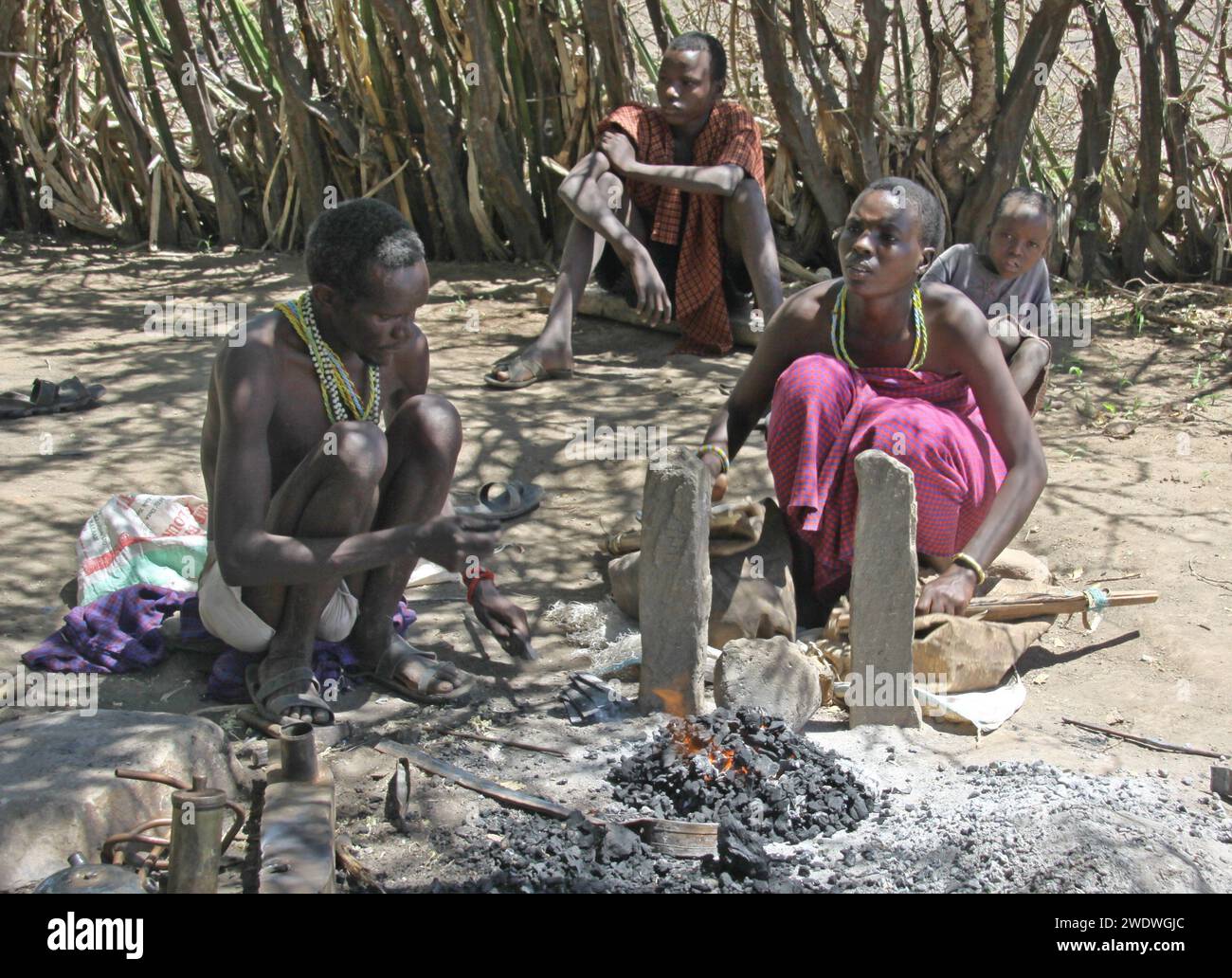 Gidonwoduk The former Datoga blacksmith tribe. Today they are a ...