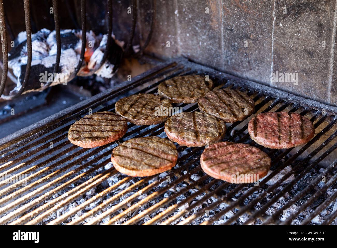 Burger tradition hi-res stock photography and images - Alamy