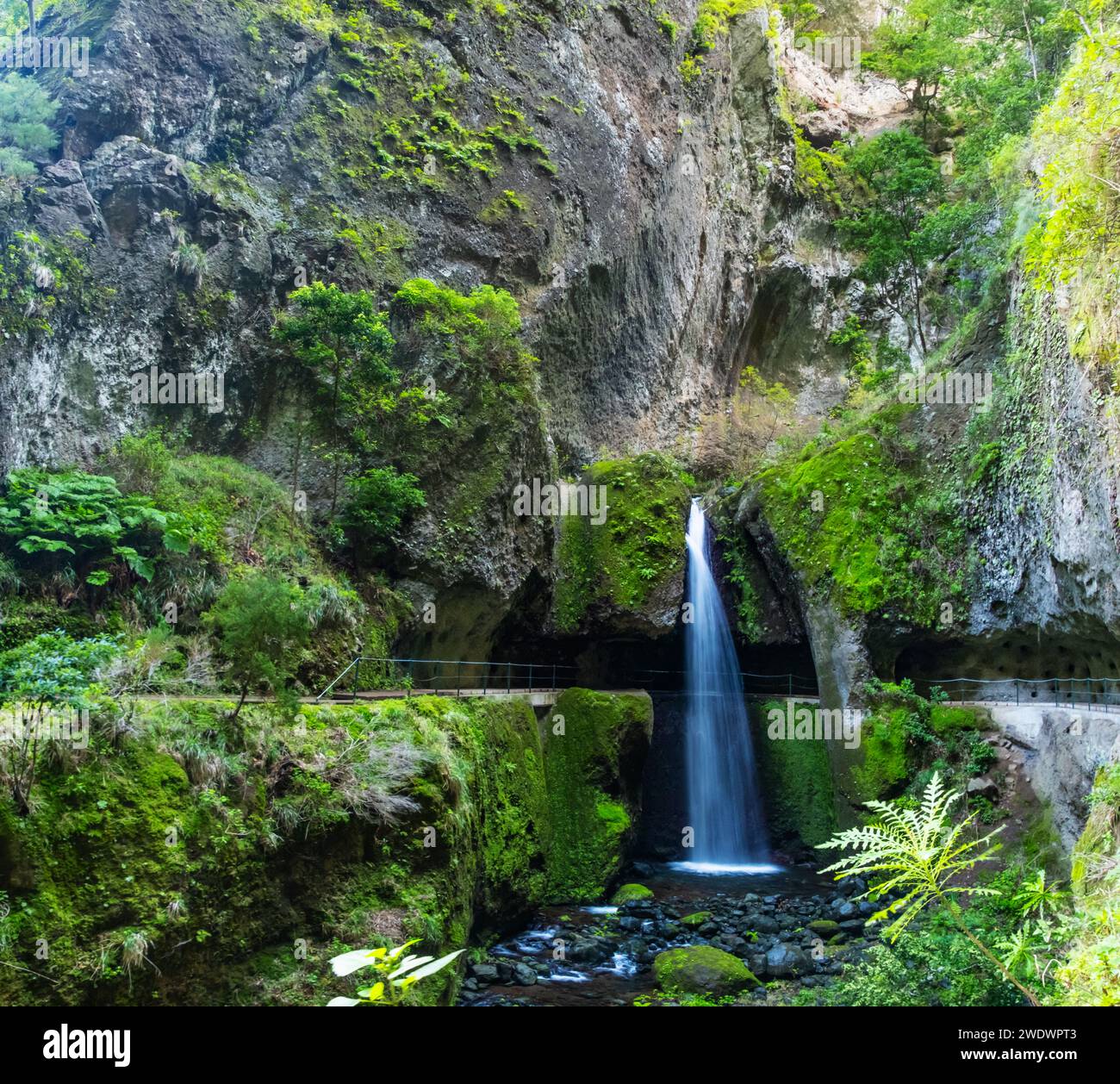 Cascada nova hi-res stock photography and images - Alamy