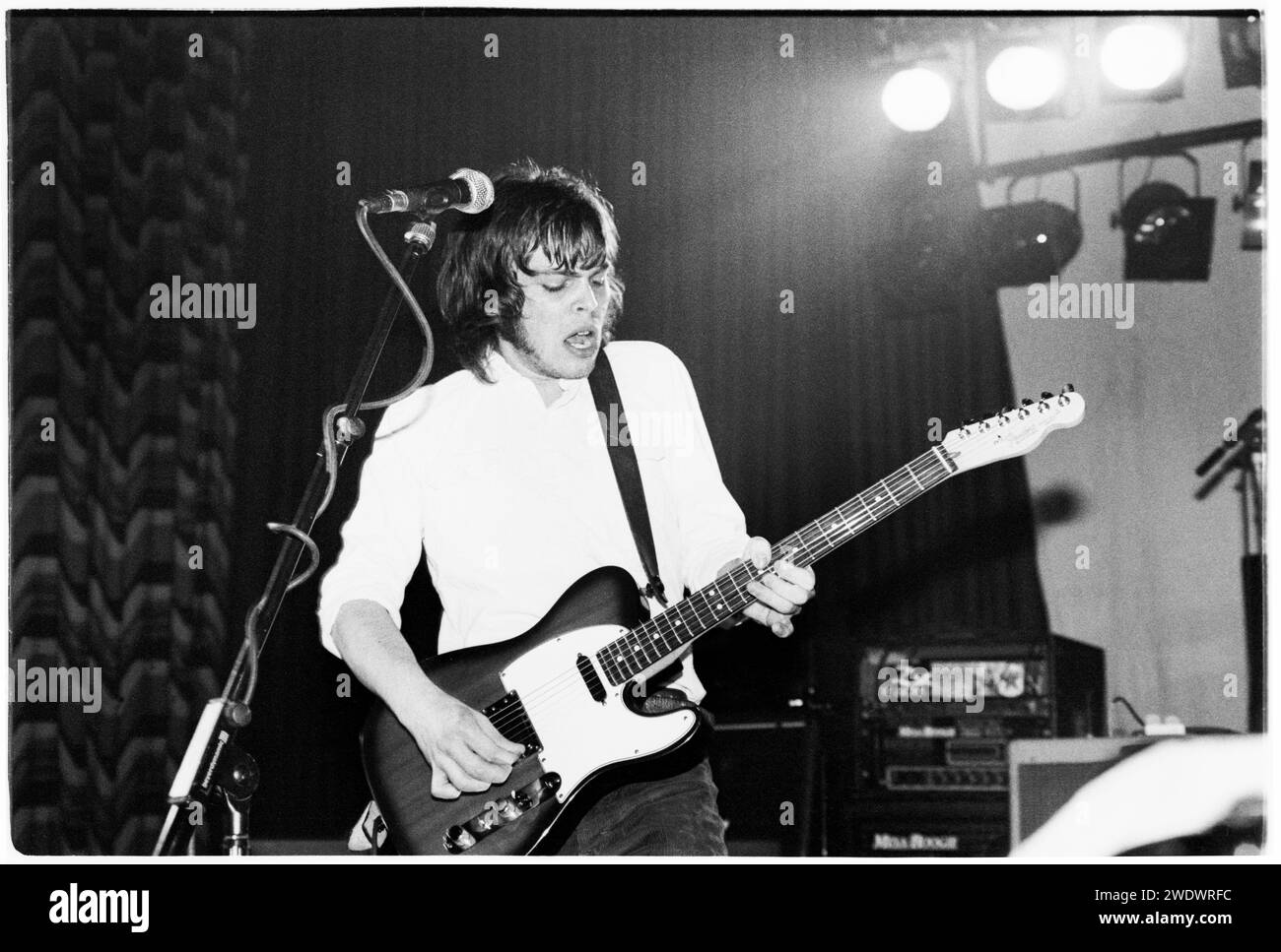 SUPERGRASS, BBC SOUND CITY, 1995: A young Gaz Coombes of Supergrass ...