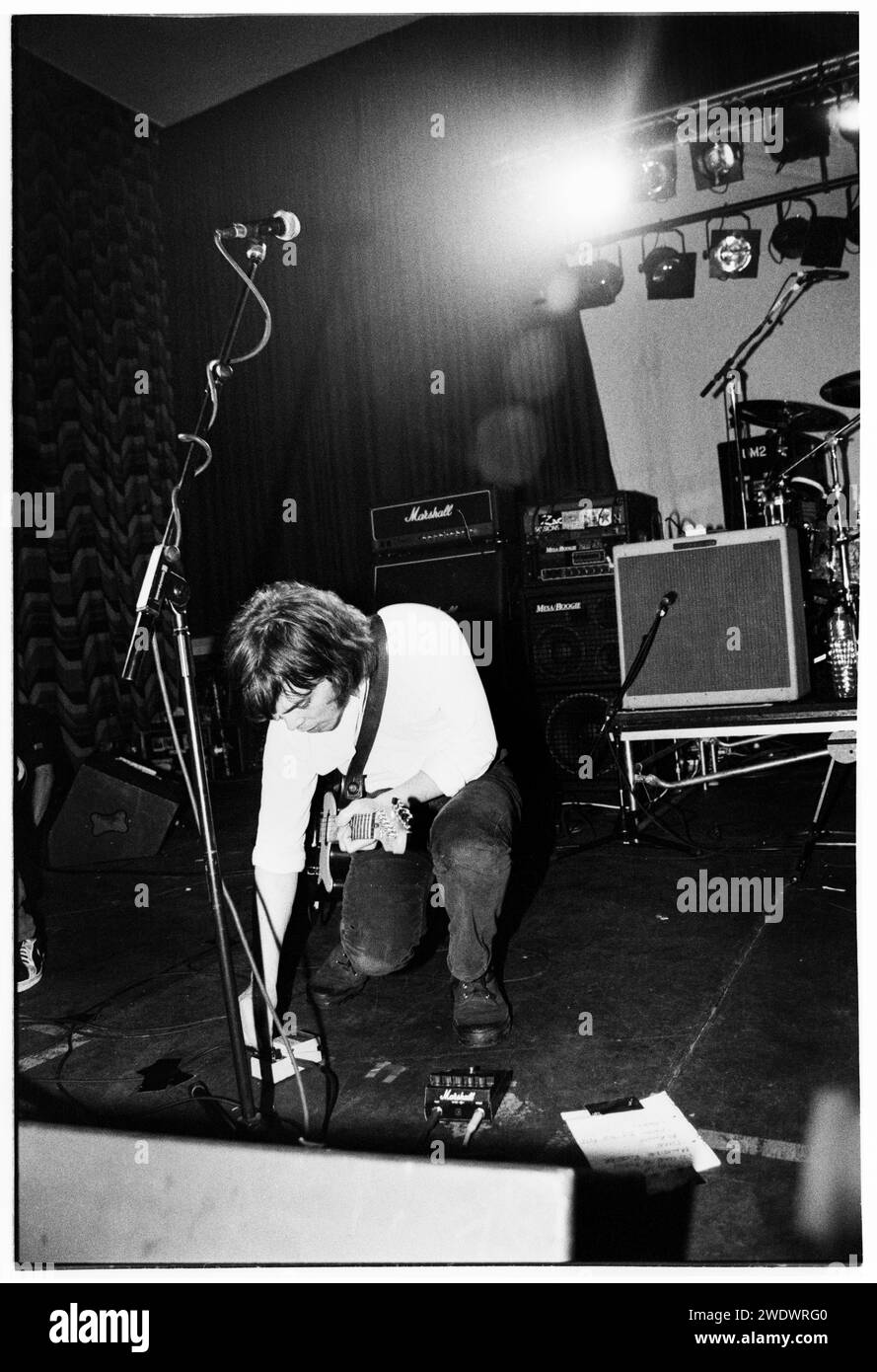 SUPERGRASS, BBC SOUND CITY, 1995: A young Gaz Coombes of Supergrass ...