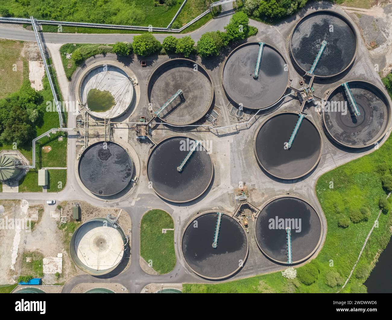 Wastewater treatment works hi-res stock photography and images - Alamy