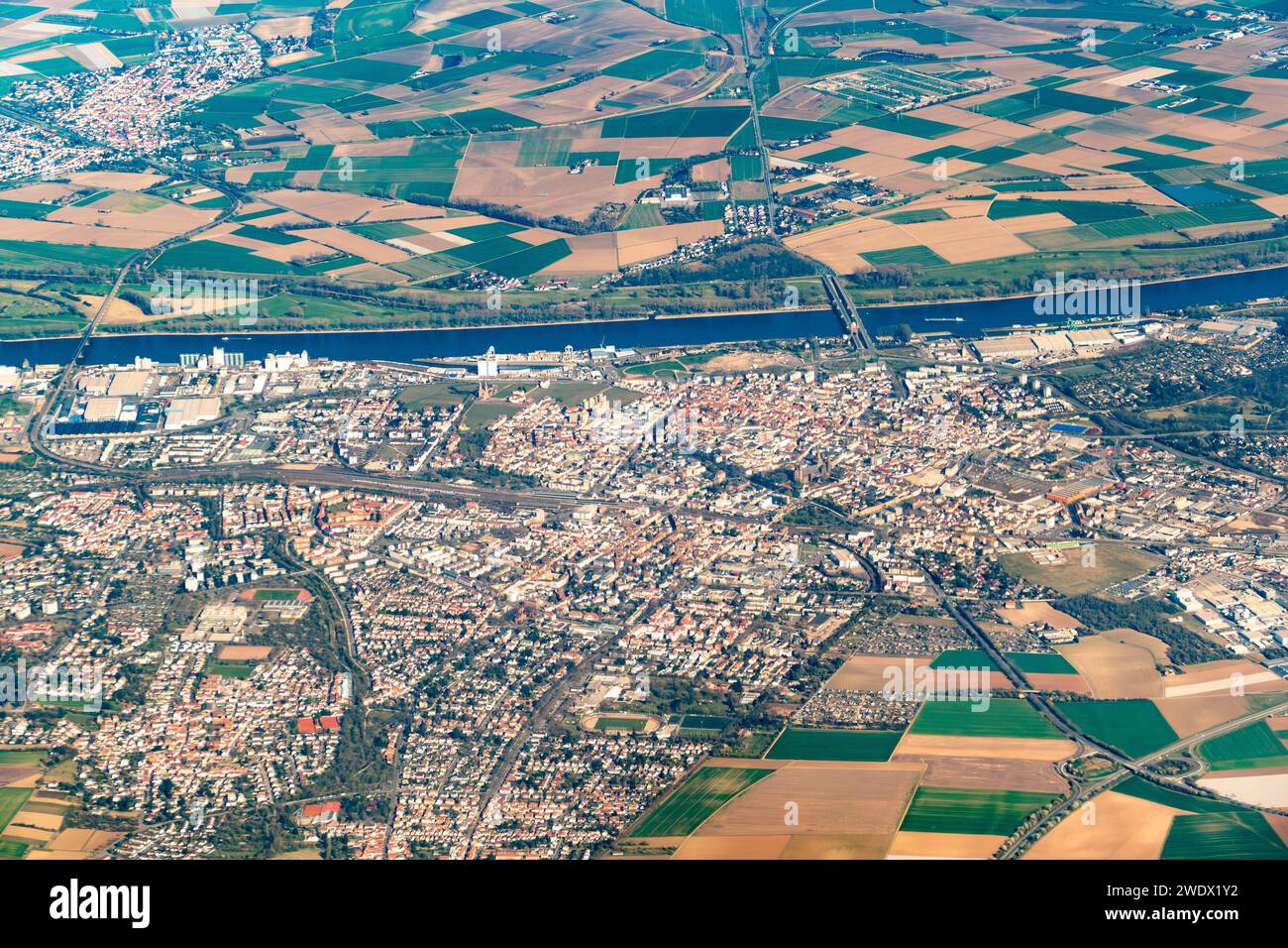 Town of worms hi-res stock photography and images - Alamy