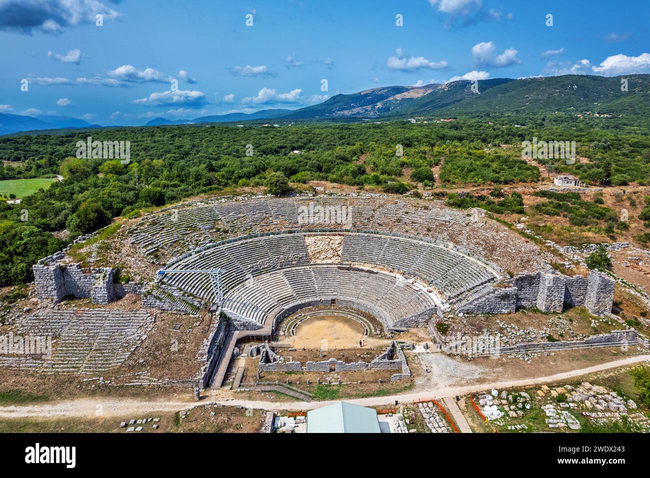 Amphitheater dodona hi-res stock photography and images - Alamy