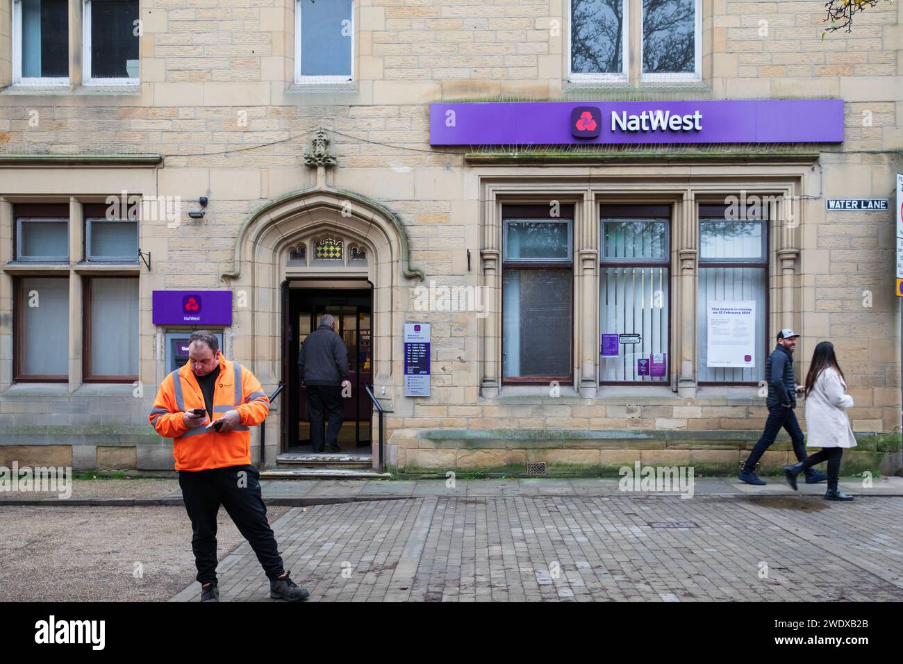 Bakewell, Peak District, Derbyshire, UK. The Natwest Bank Branch in ...