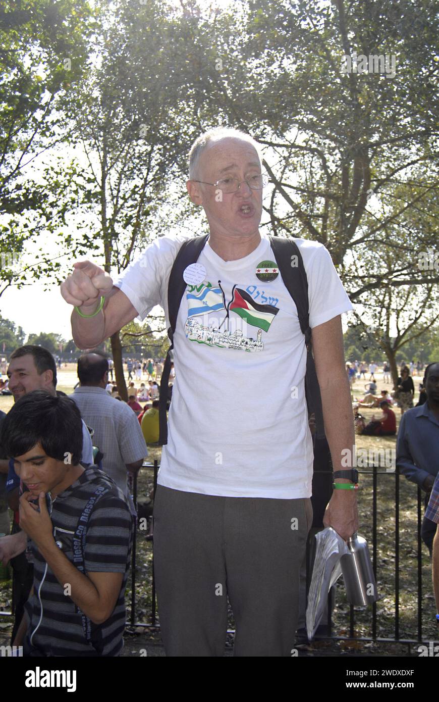 LONDON/ ENGLAND /UK Muslims,christians,jews and all nationalities ...