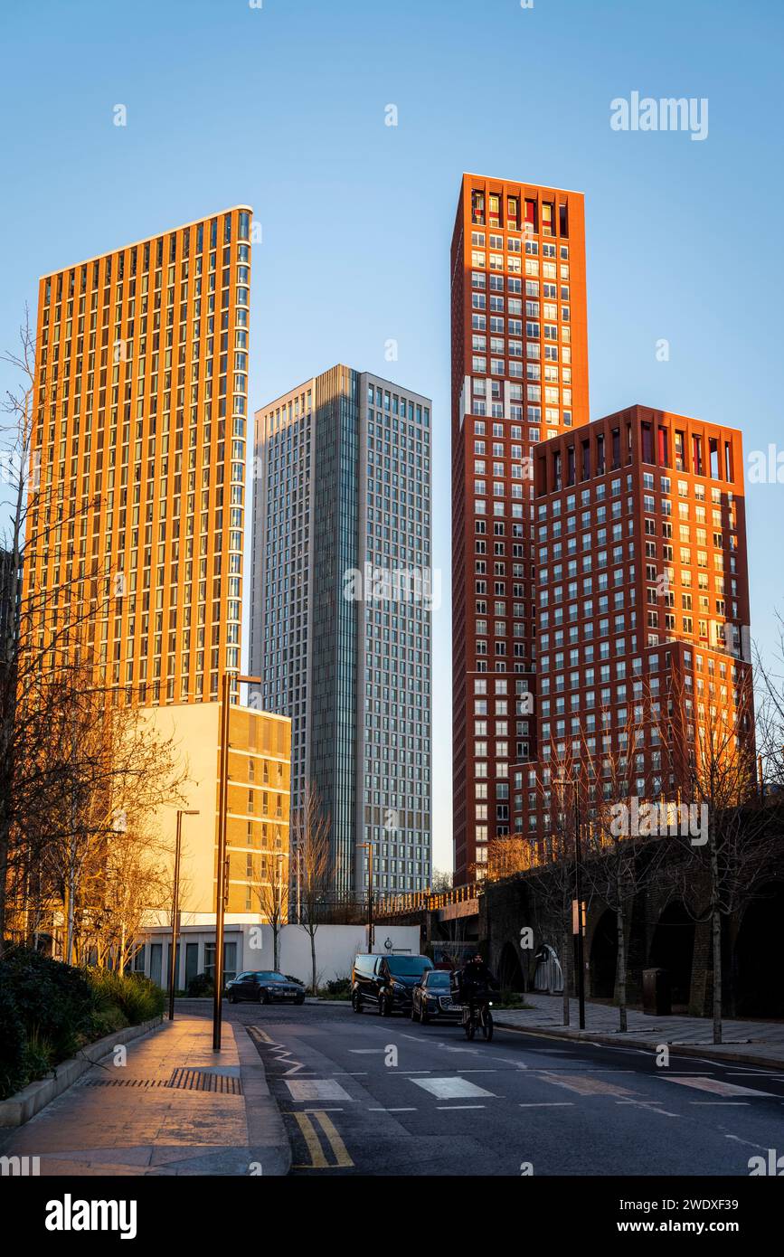 Street life london 2024 hi-res stock photography and images - Alamy
