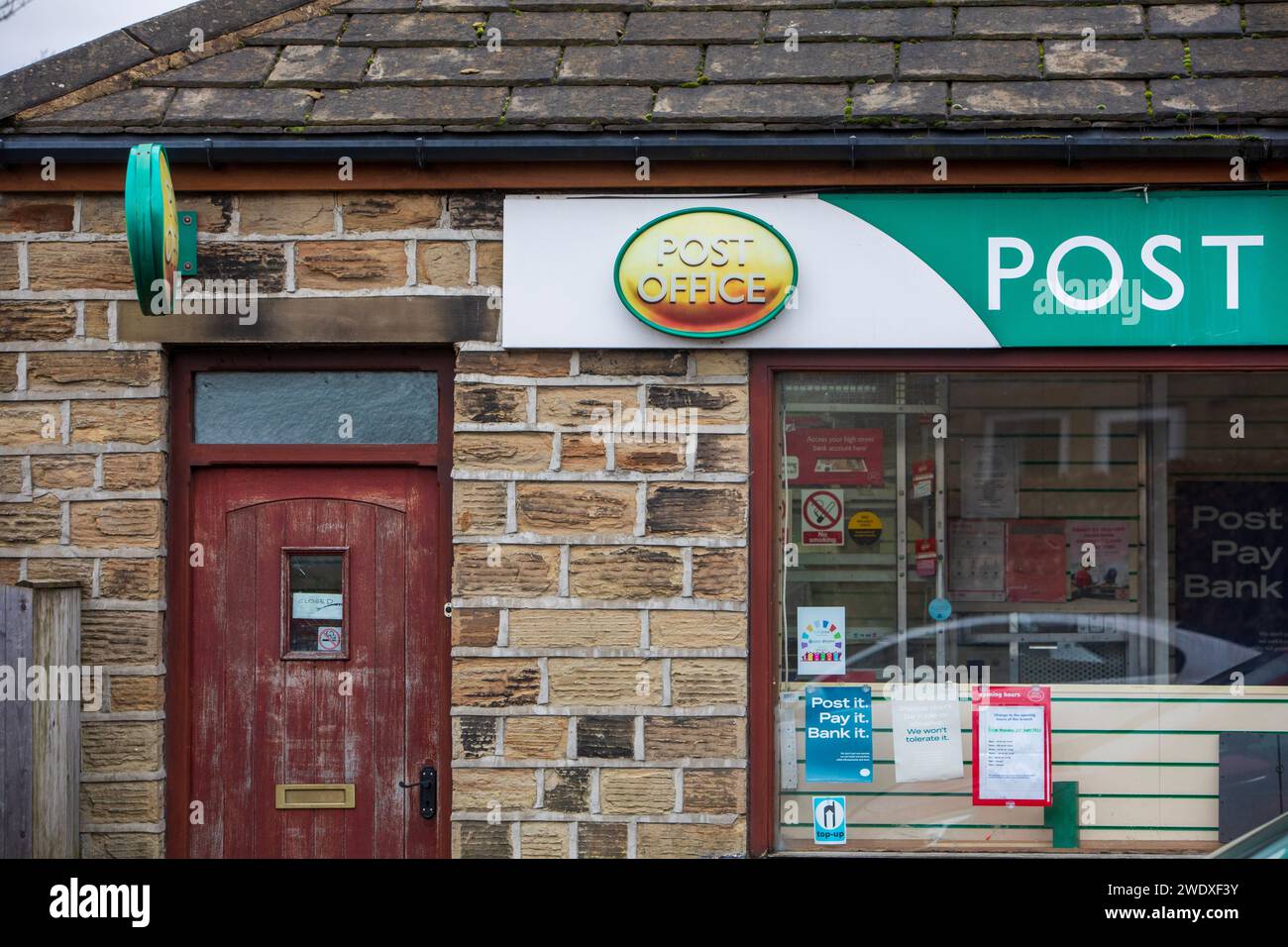 Horizon post office computer hi-res stock photography and images - Alamy