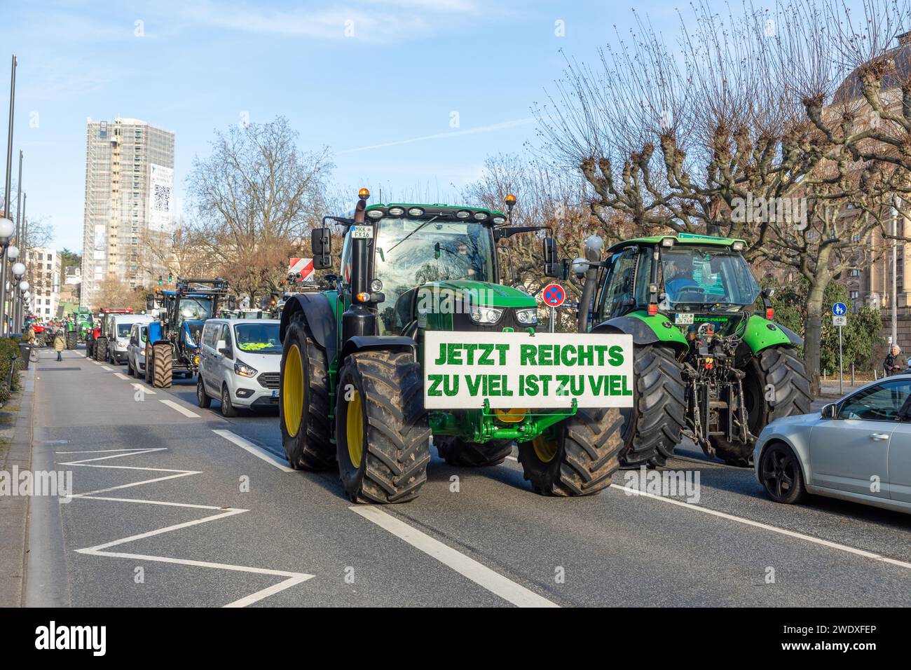 Farmer strike hi-res stock photography and images - Alamy