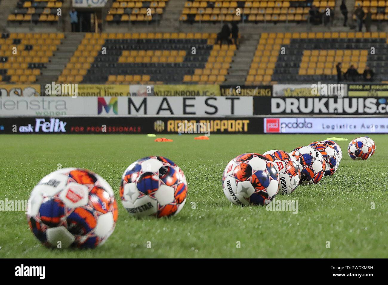 KERKRADE, Netherlands. 22nd Jan, 2024. football, Dutch Keuken Kampioen Divisie, Roda JC - FC ...