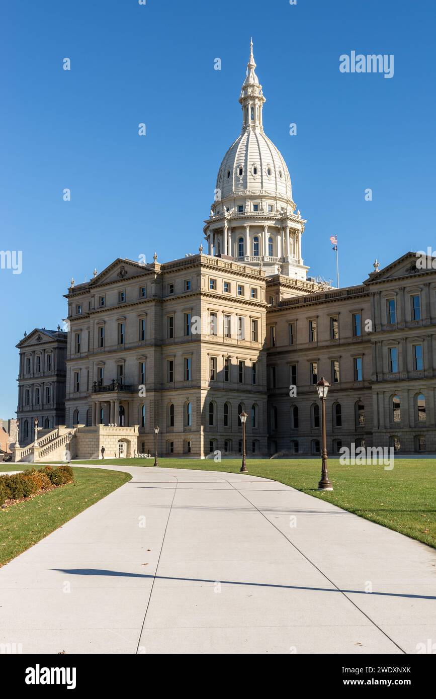 Michigan state capitol building in hi-res stock photography and images ...