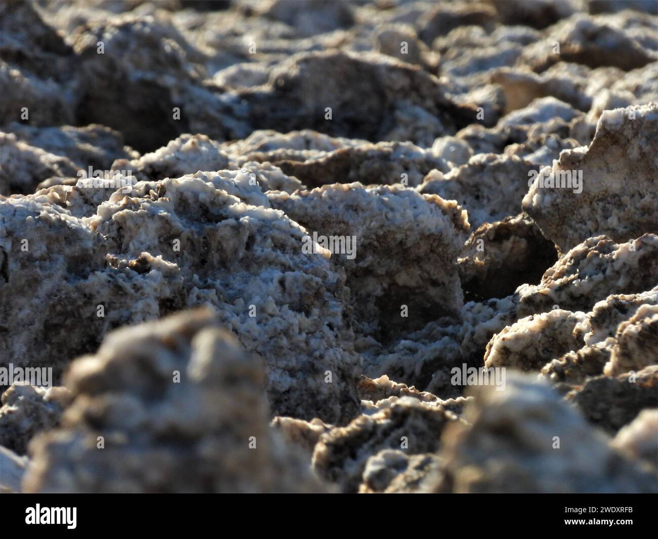 Dirty white salt textures hi-res stock photography and images - Alamy
