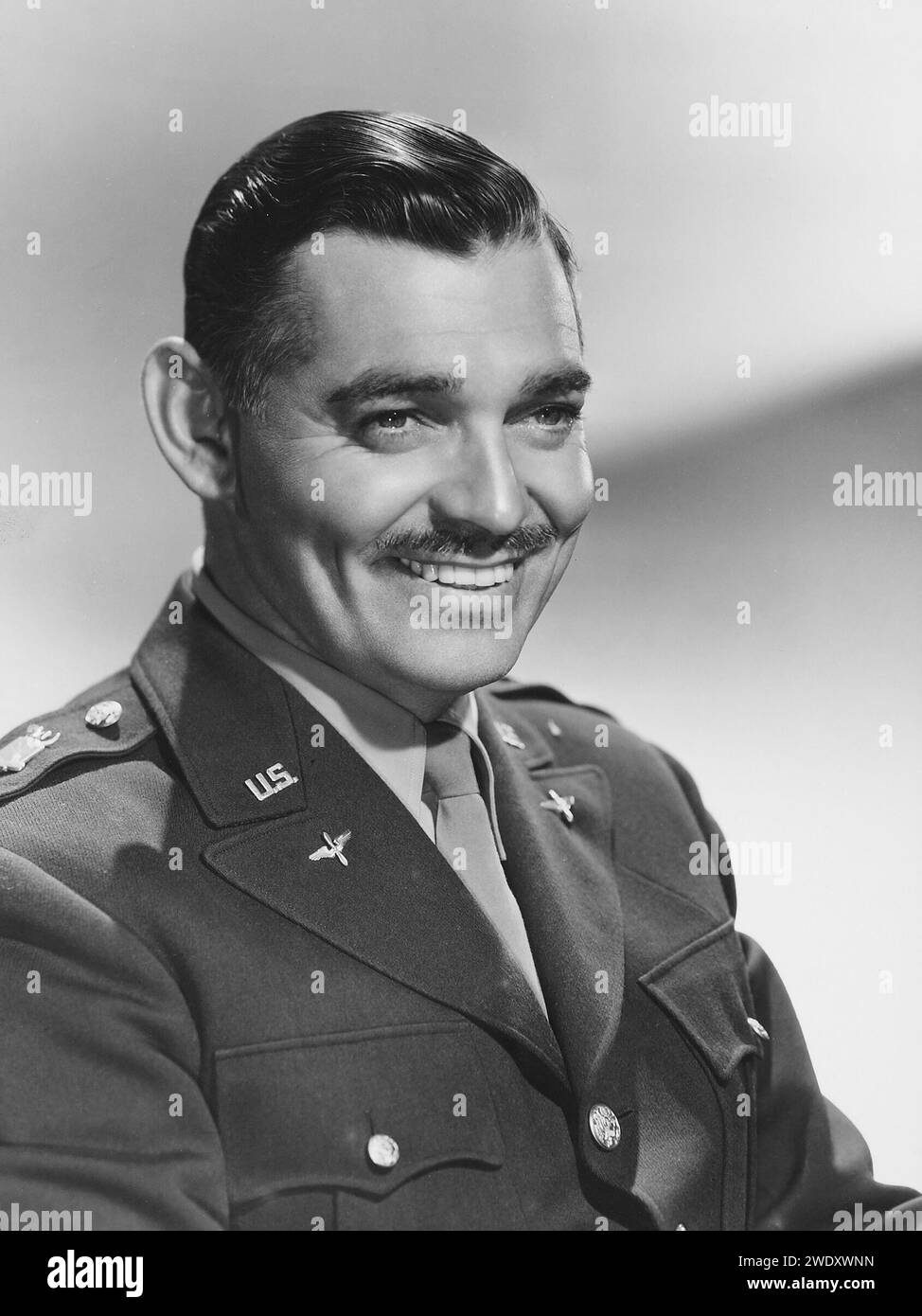 Clark Gable by Clarence Sinclair Bull (MGM, 1940s) publicity photo ...