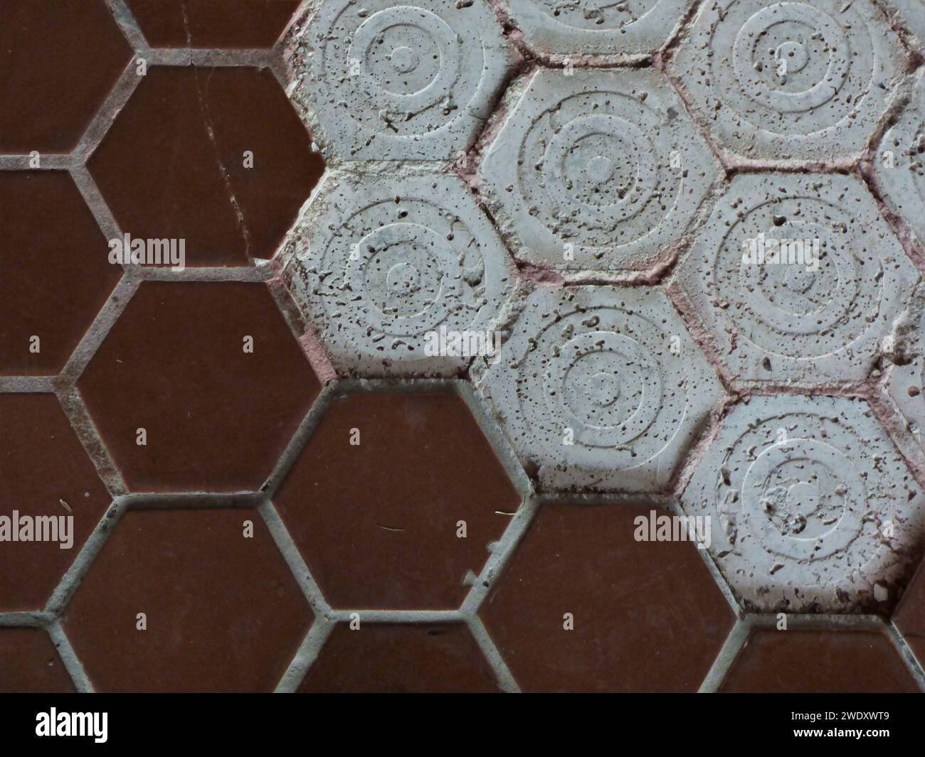 Historical hexagon tile patterns hi-res stock photography and images - Alamy