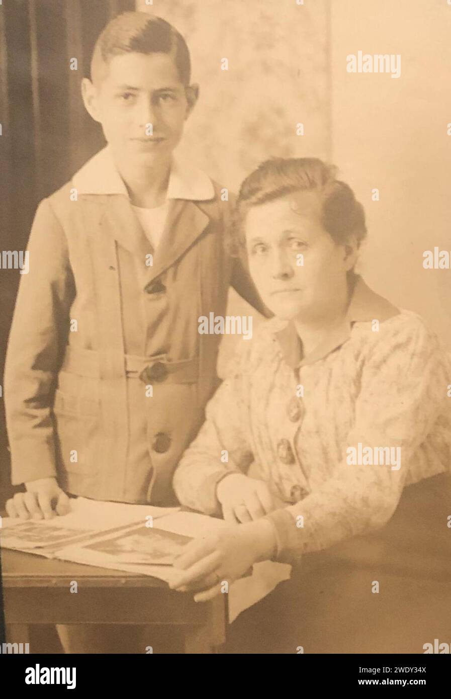 Erich abraham hi-res stock photography and images - Alamy