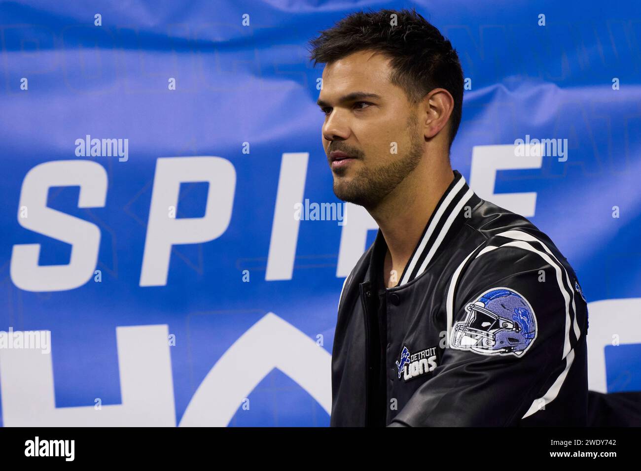 Actor Taylor Daniel Lautner On The Sideline Before An Nfl Divisional Round Playoff Football Game