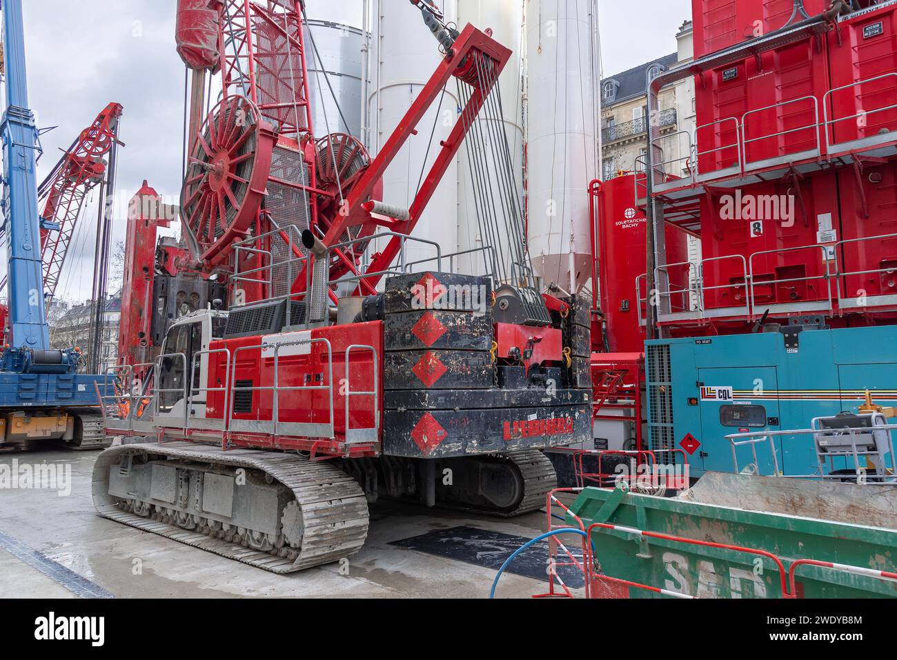 Paris - Red duty cycle crawler crane Liebherr HS 855 HD on the ...