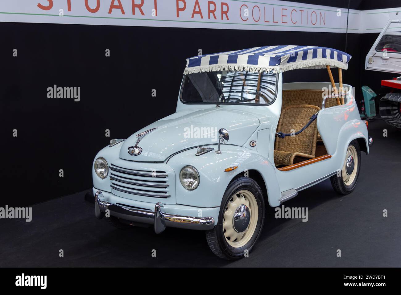 Fiat 500 topolino spiaggina hi-res stock photography and images - Alamy