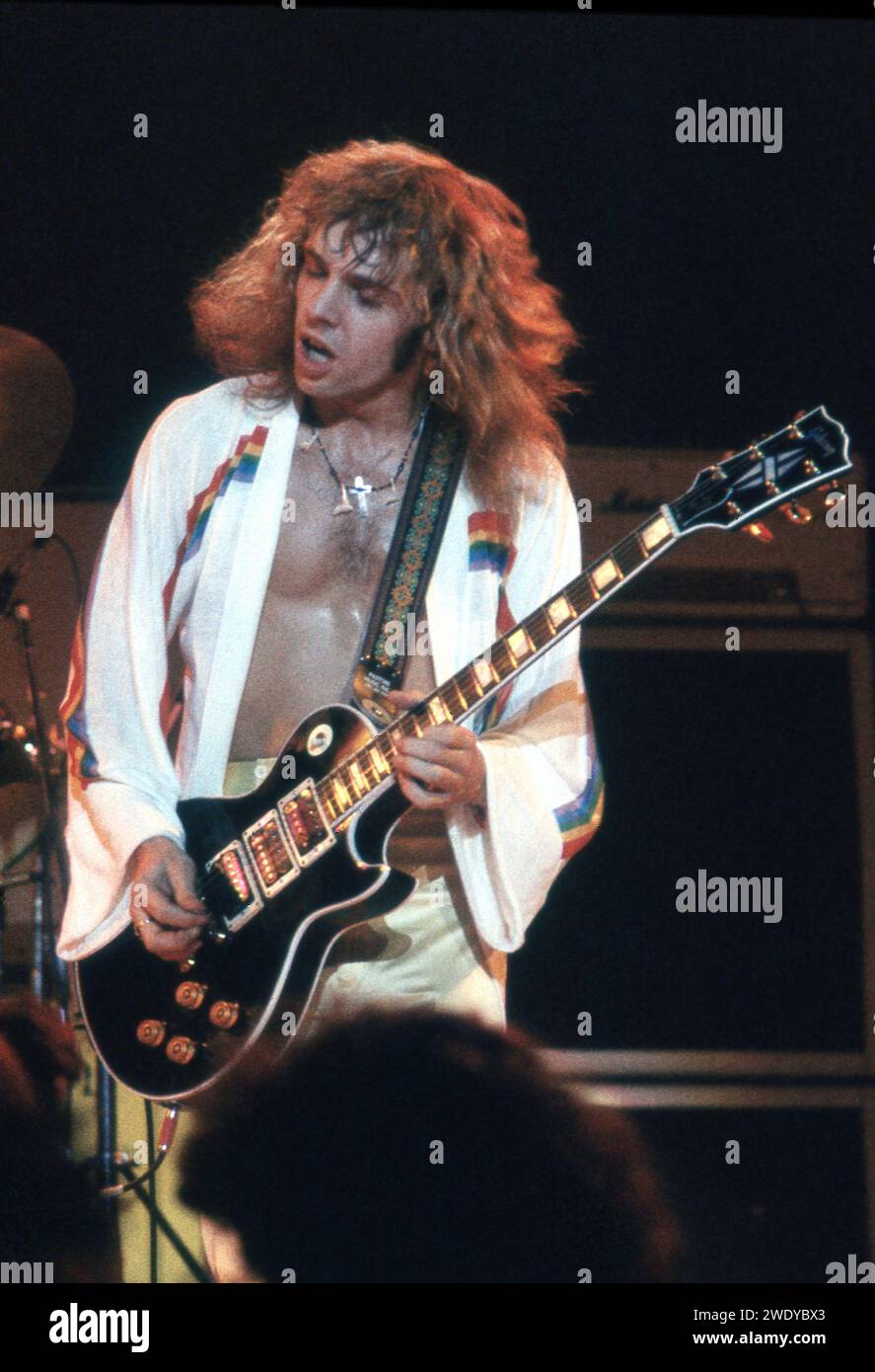 Peter frampton 1979 hi-res stock photography and images - Alamy