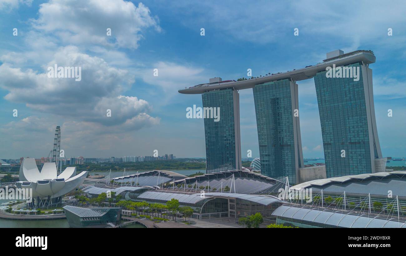 Aerial view of Marina bay with modern buildings in Singapore. Landscape ...