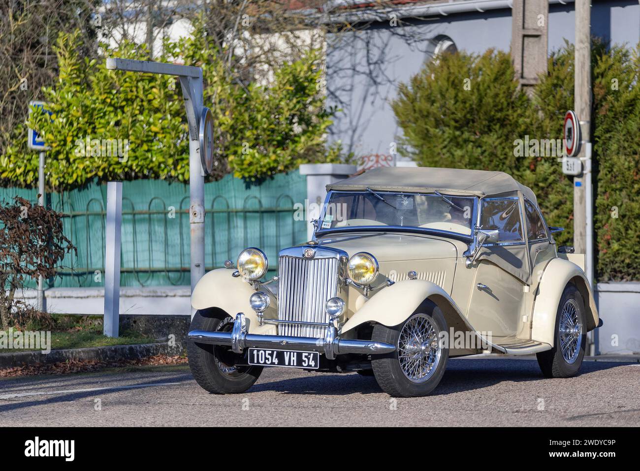 Auto beige hi-res stock photography and images - Alamy