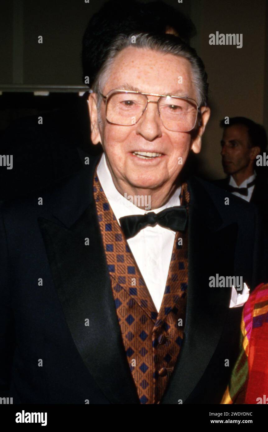 Macdonald Carey January 1989 Credit: Ralph Dominguez/MediaPunch Stock ...