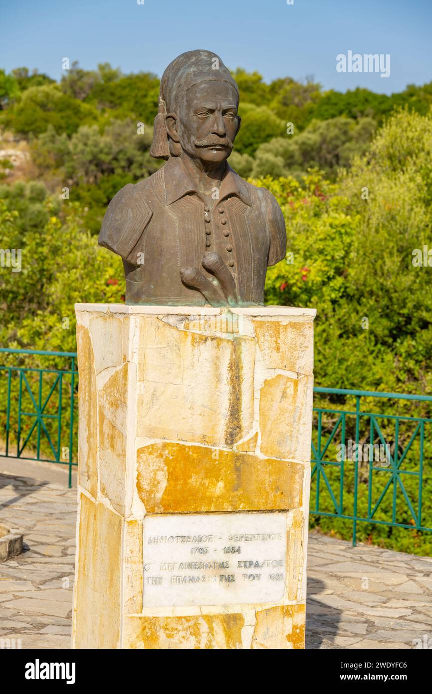 Revolutionary war commemorative statue hi-res stock photography and ...