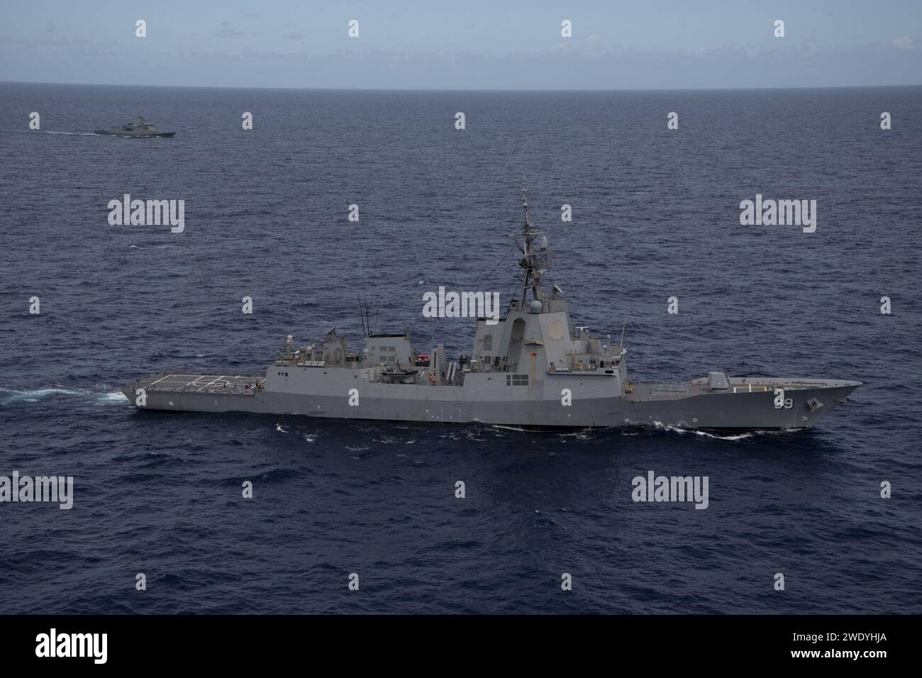 Aerial photo of HMAS Hobart during RIMPAC 2020 Stock Photo - Alamy