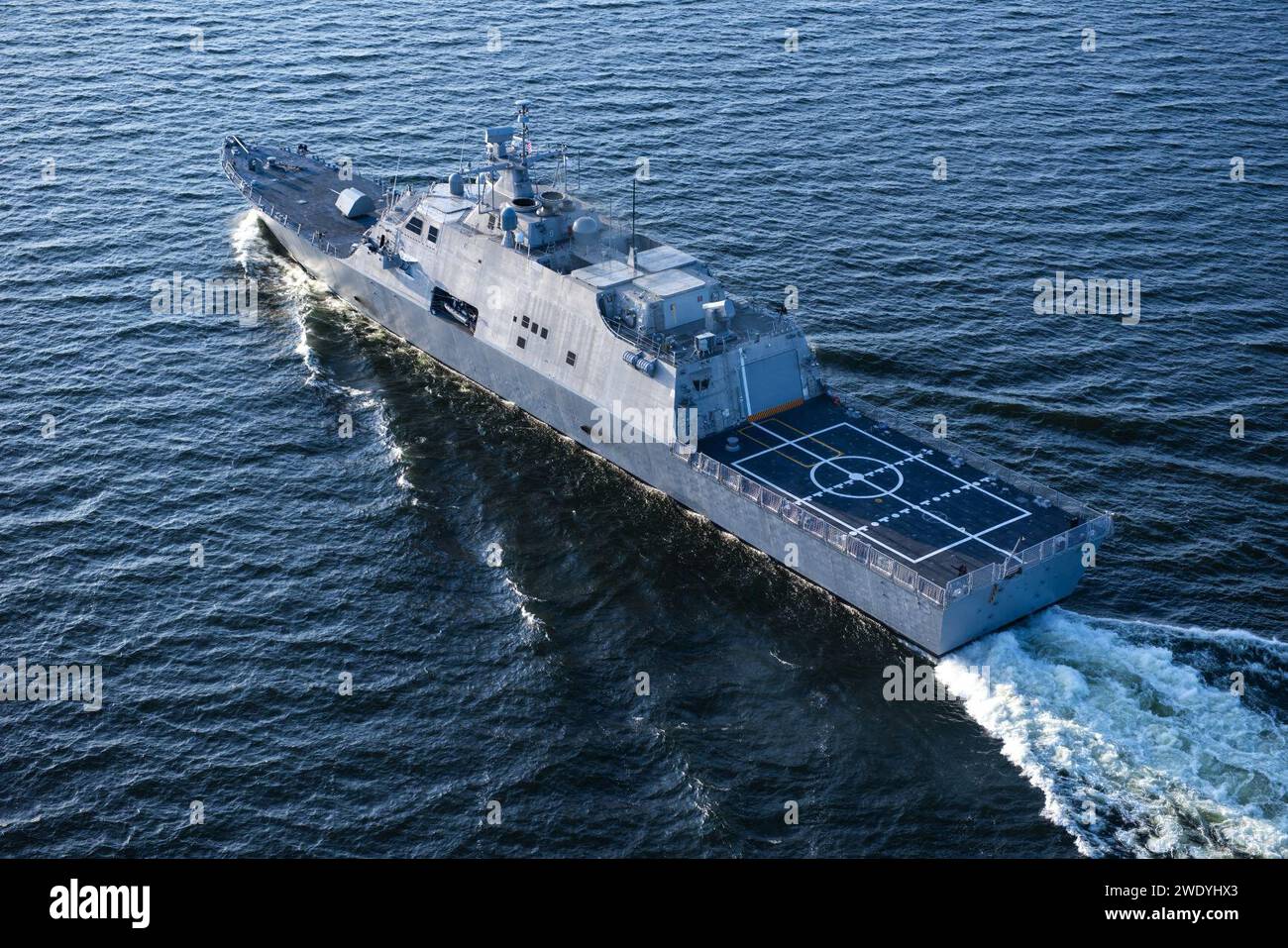 Uss wichita lcs 13 hi-res stock photography and images - Alamy