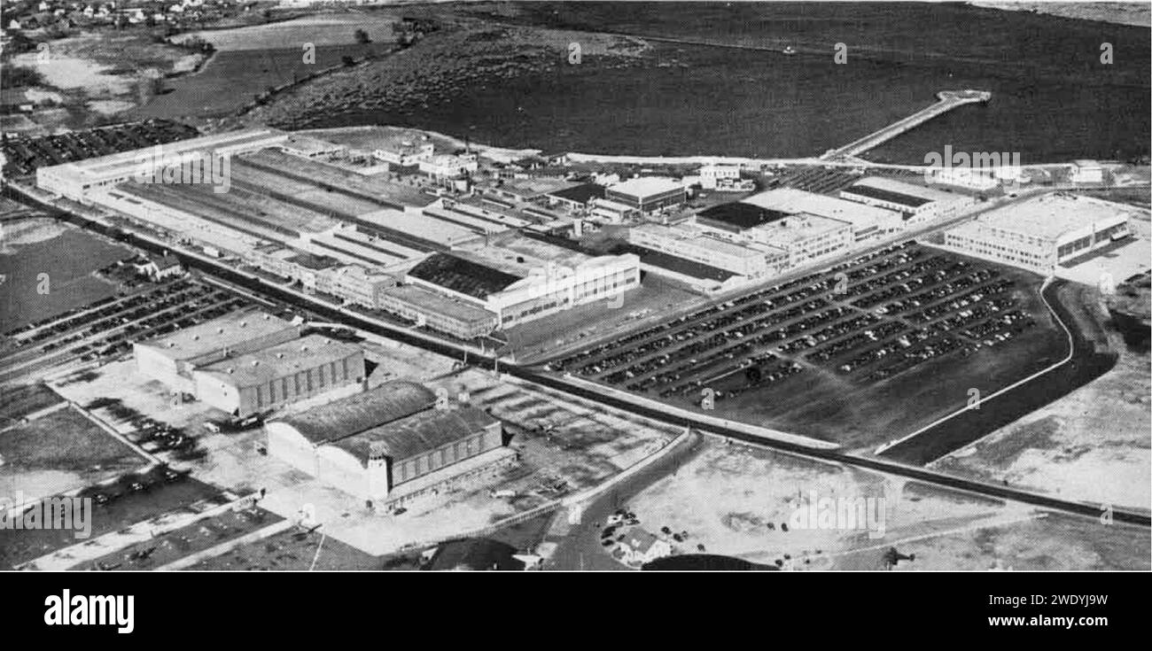 Aerial view of the Vought-Sikorsky Aircraft factory at Stratford ... Aerial view of the Vought-Sikorsky Aircraft factory at Stratford ...