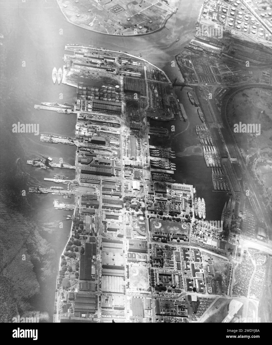 Aerial view of the Philadelphia Naval Shipyard and Reserve Fleet Basin ...