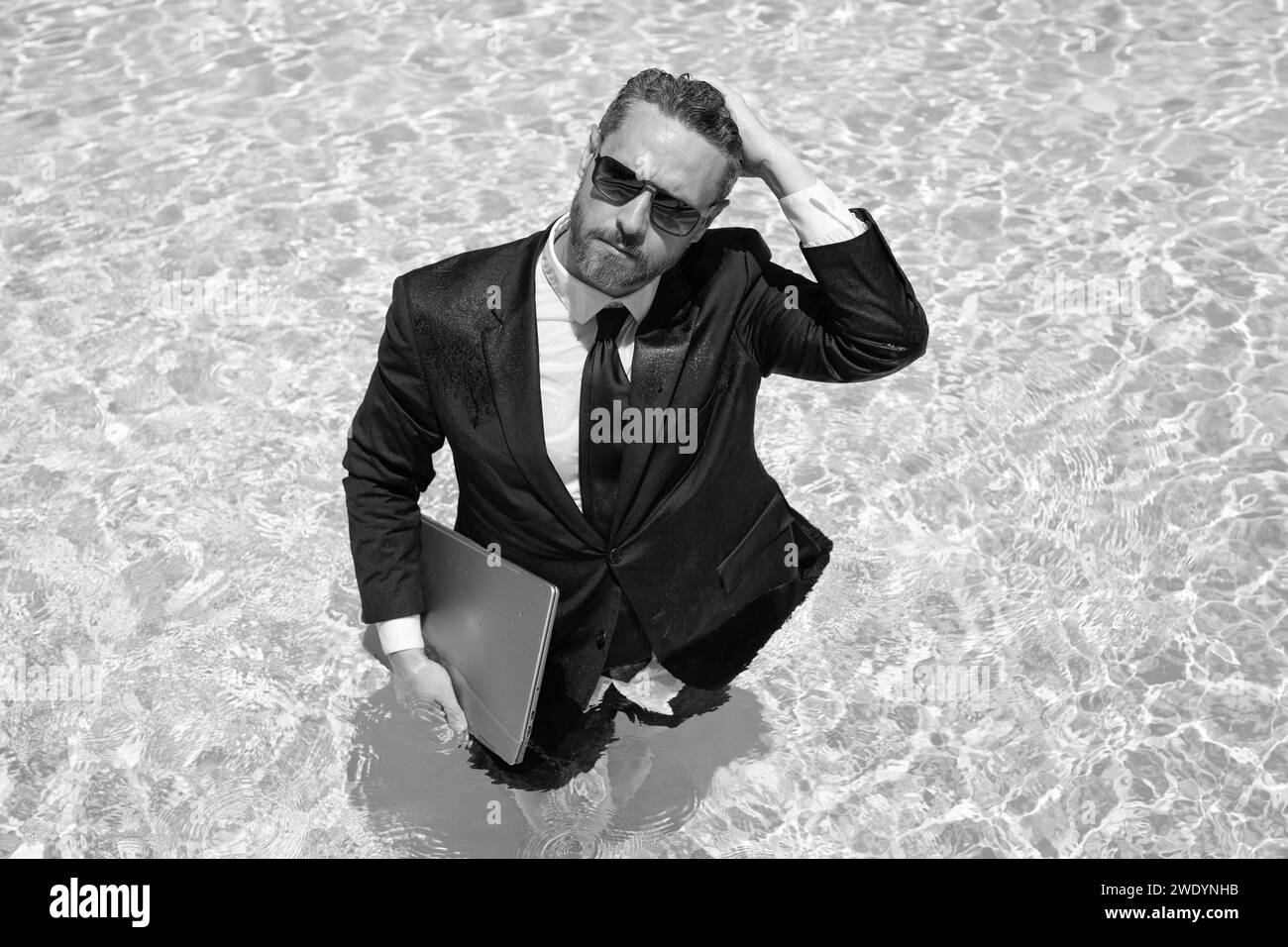 Working remote holiday Black and White Stock Photos & Images - Alamy