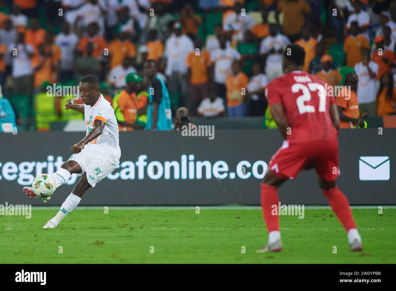 Federacion ecuatoguineana de futbol hi-res stock photography and images ...