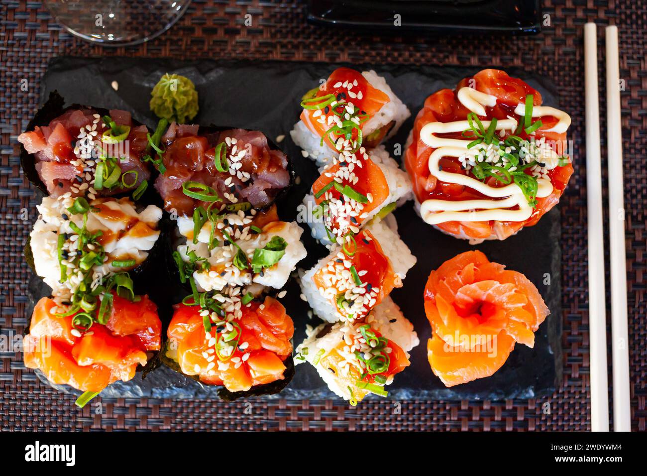 Assorted nigiri sushi rolls hi-res stock photography and images - Alamy