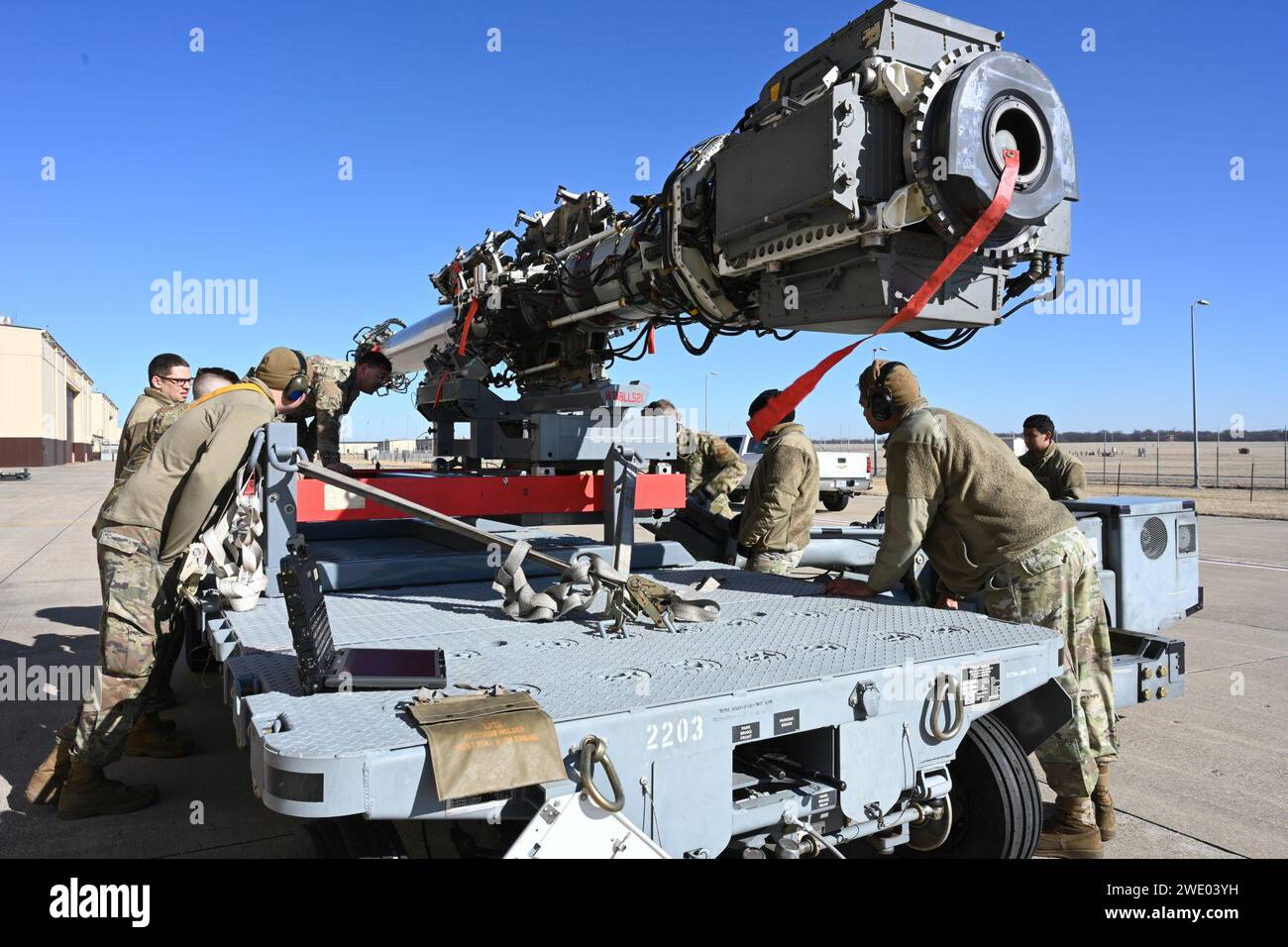 Launcher load system hi-res stock photography and images - Alamy