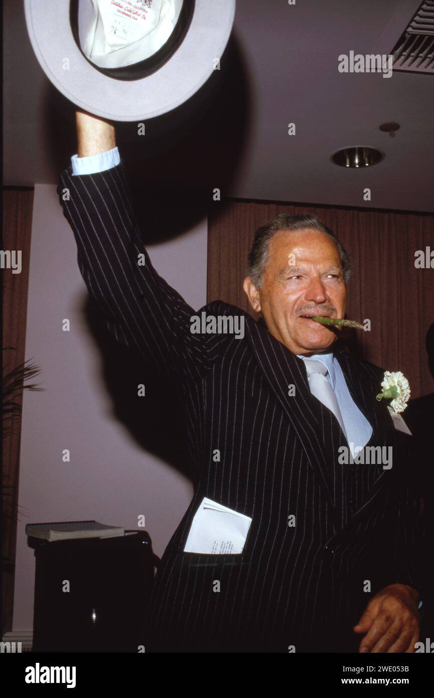 Nehemiah Persoff Circa 1980's Credit: Ralph Dominguez/MediaPunch Stock ...