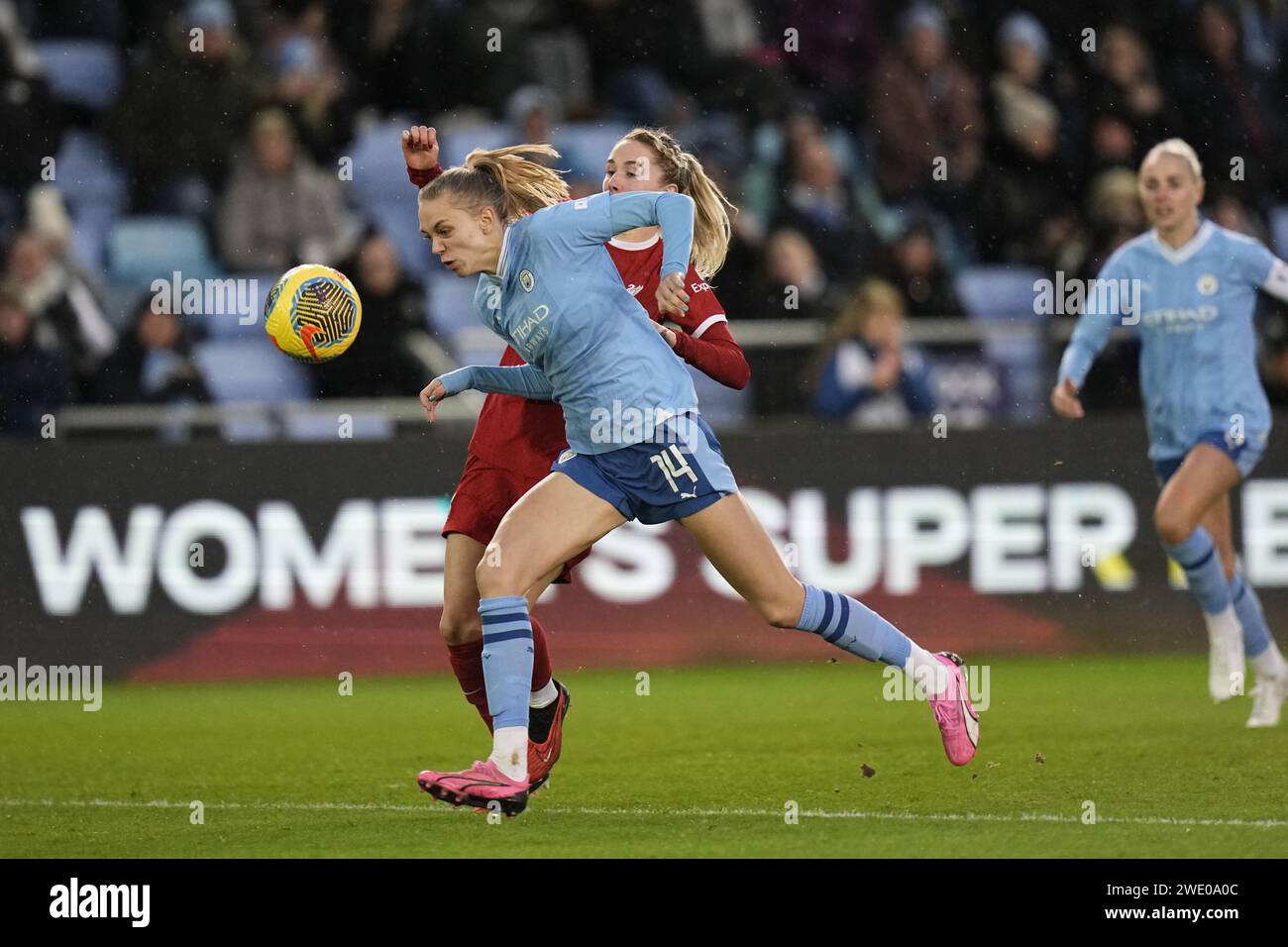 Esme morgan england hi-res stock photography and images - Alamy