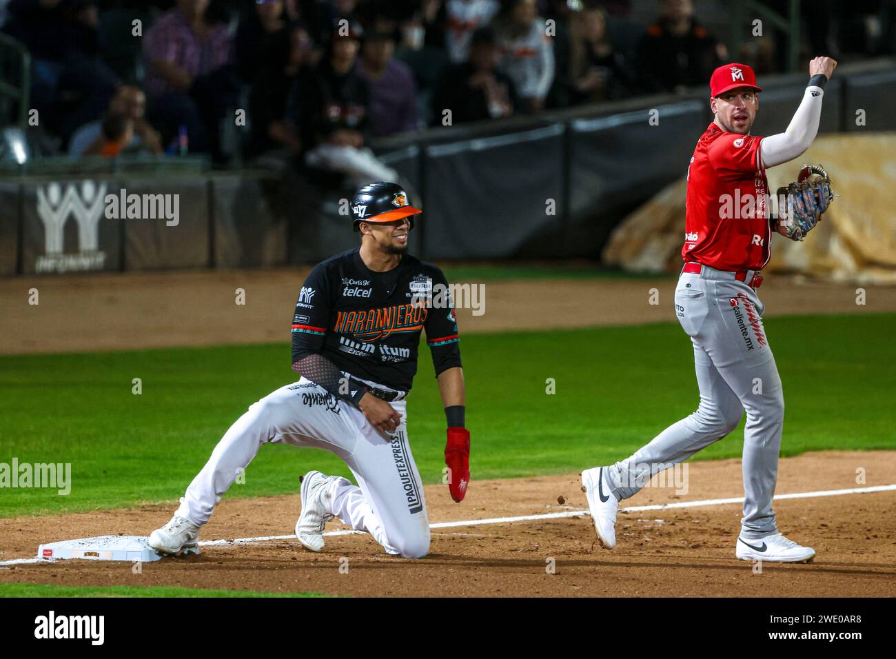 HERMOSILLO, MEXICO - JANUARY 21: Alex Liddi of Venados puts out runner ...