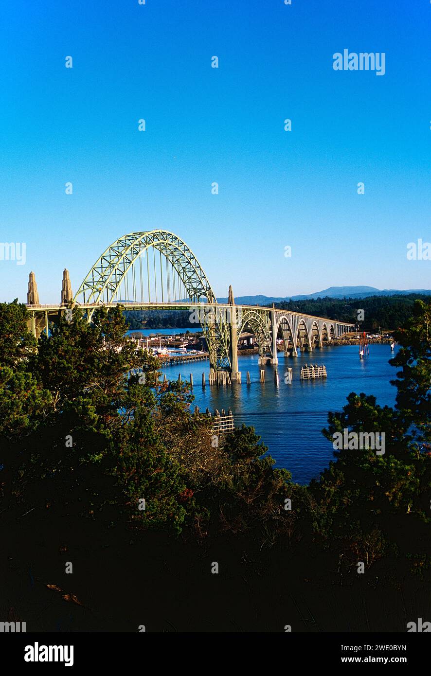 Yaquina Bay Bridge; arch bridge; spans Yaquina Bay south of Newport ...
